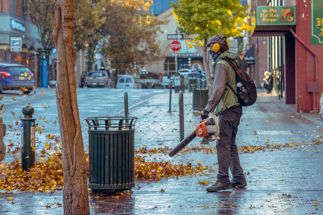 Street Cleaning: Brooms or Leaf blowers – TBO SEEN